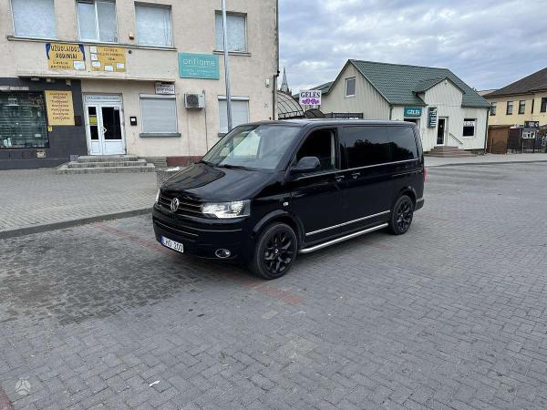 Фольксваген Мультиван 2014 в Кельме на AUTOMOTO.COM.LV Черный Фольксваген Мультиван 2014 в Кельме, объемом двигателя 2.00 л и пробегом 227 тыс. км за 16500 €, фото 1 на AUTOMOTO.COM.LV