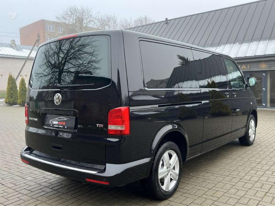 Black Volkswagen Multivan 2015 in Kedainiai, with an engine capacity of 1.97 L and mileage of 232 thousand km for 17350 €, photo 17 on AUTOMOTO.COM.LV