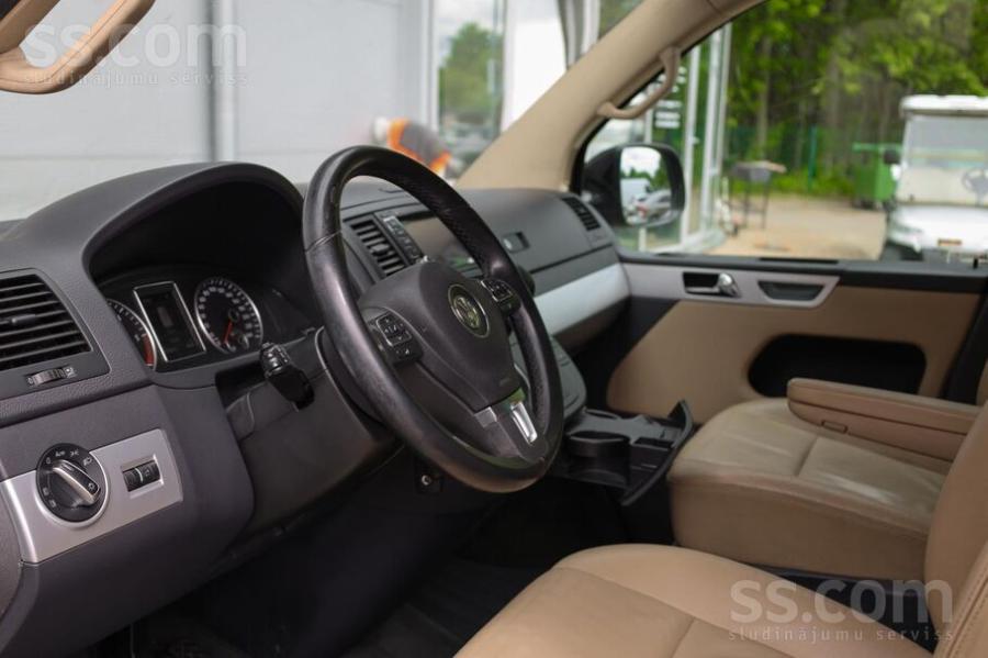Black Volkswagen Multivan 2015 in Riga, with an engine capacity of 2.00 L and mileage of 0 thousand km for 17995 €, photo 11 on AUTOMOTO.COM.LV