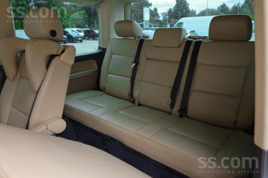 Black Volkswagen Multivan 2015 in Riga, with an engine capacity of 2.00 L and mileage of 0 thousand km for 17995 €, photo 18 on AUTOMOTO.COM.LV