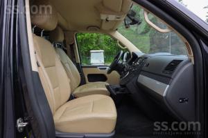 Black Volkswagen Multivan 2015 in Riga, with an engine capacity of 2.00 L and mileage of 0 thousand km for 17995 €, photo 20 on AUTOMOTO.COM.LV