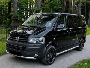Black Volkswagen Multivan 2015 in Vilnius, with an engine capacity of 1.97 L and mileage of 307 thousand km for 17700 €, photo  on AUTOMOTO.COM.LV