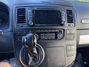 Black Volkswagen Multivan 2015 in Vilnius, with an engine capacity of 1.97 L and mileage of 307 thousand km for 17700 €, photo 29 on AUTOMOTO.COM.LV