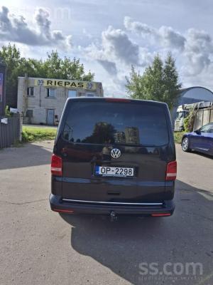 Melns Volkswagen Multivan 2015 Rīga, ar dzinēja tilpumu 2.00 L un nobraukumu 141 tūkst. km par 20990 €, foto 8 vietnē AUTOMOTO.COM.LV