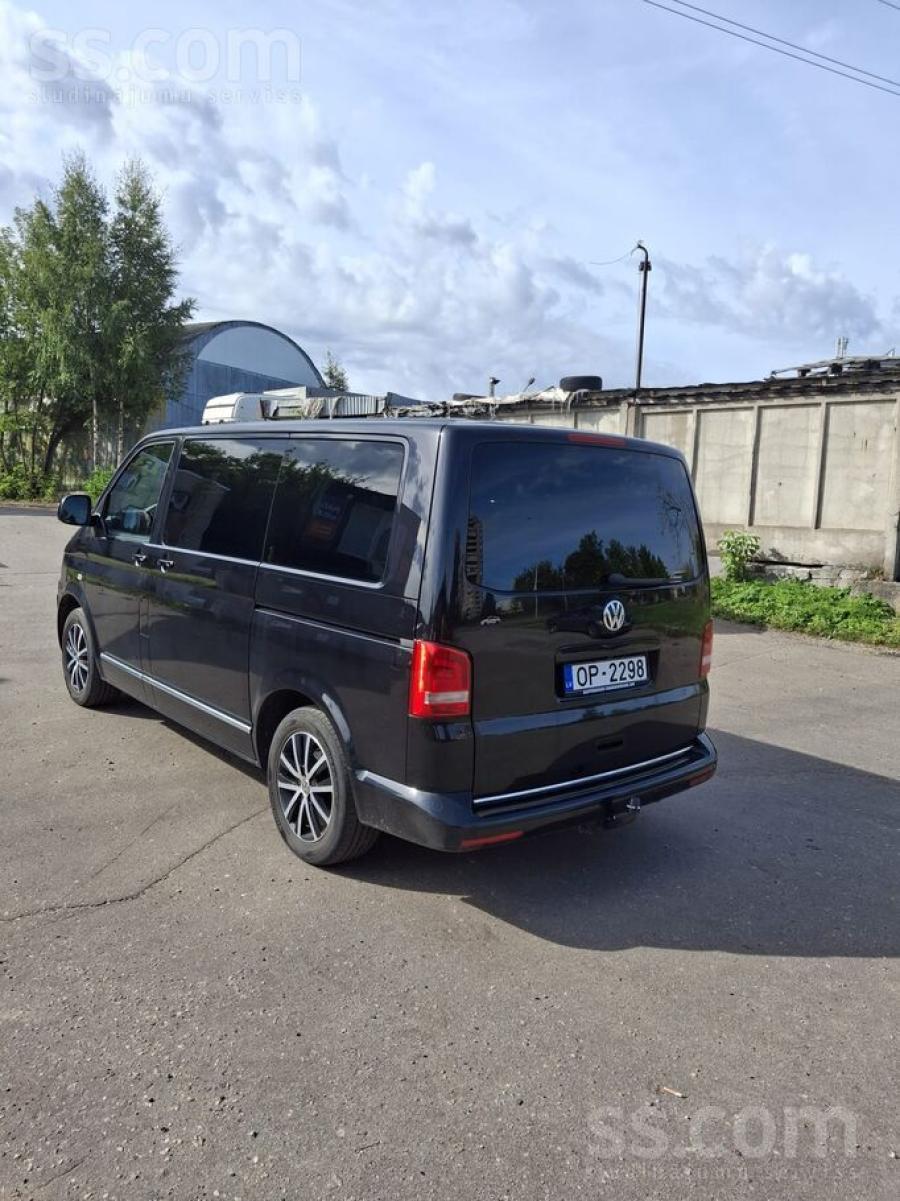 Melns Volkswagen Multivan 2015 Rīga, ar dzinēja tilpumu 2.00 L un nobraukumu 141 tūkst. km par 20990 €, foto 9 vietnē AUTOMOTO.COM.LV