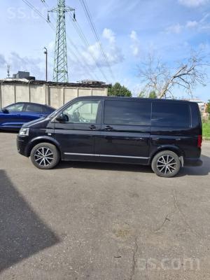 Melns Volkswagen Multivan 2015 Rīga, ar dzinēja tilpumu 2.00 L un nobraukumu 141 tūkst. km par 20990 €, foto 10 vietnē AUTOMOTO.COM.LV