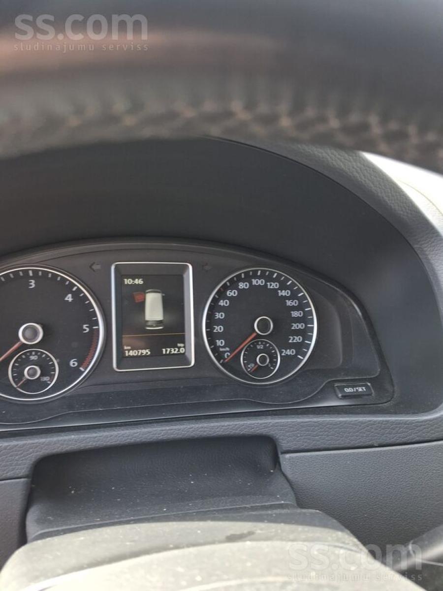 Melns Volkswagen Multivan 2015 Rīga, ar dzinēja tilpumu 2.00 L un nobraukumu 141 tūkst. km par 20990 €, foto 11 vietnē AUTOMOTO.COM.LV