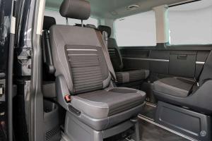 Black Volkswagen Multivan 2015 in Kaunas, with an engine capacity of 2.00 L and mileage of 291 thousand km for 14990 €, photo 12 on AUTOMOTO.COM.LV