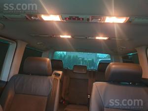 Melns Volkswagen Multivan 2015 Rīga, ar dzinēja tilpumu 2.00 L un nobraukumu 358 tūkst. km par 18000 €, foto 9 vietnē AUTOMOTO.COM.LV