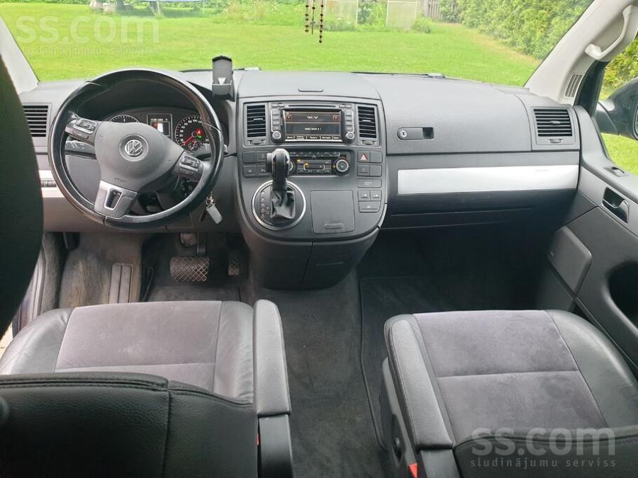 Melns Volkswagen Multivan 2015 Rīga, ar dzinēja tilpumu 2.00 L un nobraukumu 358 tūkst. km par 18000 €, foto 13 vietnē AUTOMOTO.COM.LV