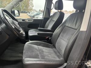 Melns Volkswagen Multivan 2015 Rīga, ar dzinēja tilpumu 2.00 L un nobraukumu 0 tūkst. km par 14990 €, foto 15 vietnē AUTOMOTO.COM.LV