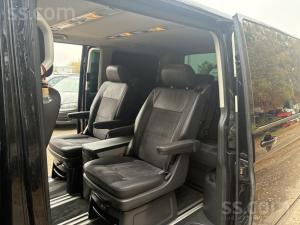 Melns Volkswagen Multivan 2015 Rīga, ar dzinēja tilpumu 2.00 L un nobraukumu 0 tūkst. km par 14990 €, foto 23 vietnē AUTOMOTO.COM.LV
