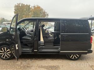 Melns Volkswagen Multivan 2015 Rīga, ar dzinēja tilpumu 2.00 L un nobraukumu 0 tūkst. km par 14990 €, foto 27 vietnē AUTOMOTO.COM.LV
