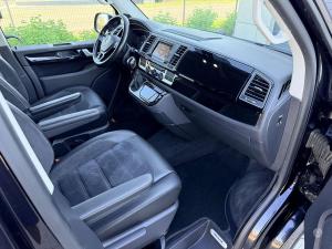 Black Volkswagen Multivan 2016 in Kaunas, with an engine capacity of 1.97 L and mileage of 169 thousand km for 21900 €, photo 27 on AUTOMOTO.COM.LV