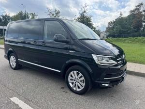 Melns Volkswagen Multivan 2016 Viļņa, ar dzinēja tilpumu 1.97 L un nobraukumu 217 tūkst. km par 24600 €, foto 7 vietnē AUTOMOTO.COM.LV