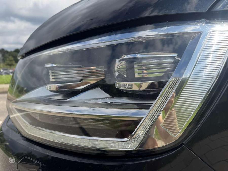 Melns Volkswagen Multivan 2016 Viļņa, ar dzinēja tilpumu 1.97 L un nobraukumu 217 tūkst. km par 24600 €, foto 16 vietnē AUTOMOTO.COM.LV