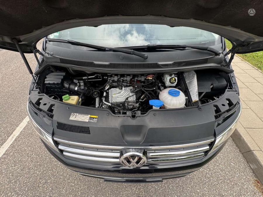 Melns Volkswagen Multivan 2016 Viļņa, ar dzinēja tilpumu 1.97 L un nobraukumu 217 tūkst. km par 24600 €, foto 29 vietnē AUTOMOTO.COM.LV