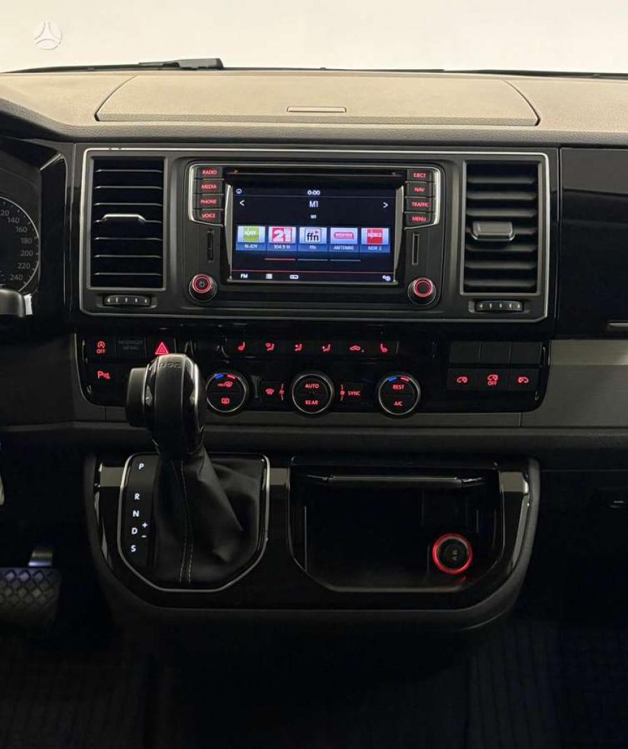 Black Volkswagen Multivan 2016 in Marijampole, with an engine capacity of 1.97 L and mileage of 208 thousand km for 24750 €, photo 27 on AUTOMOTO.COM.LV