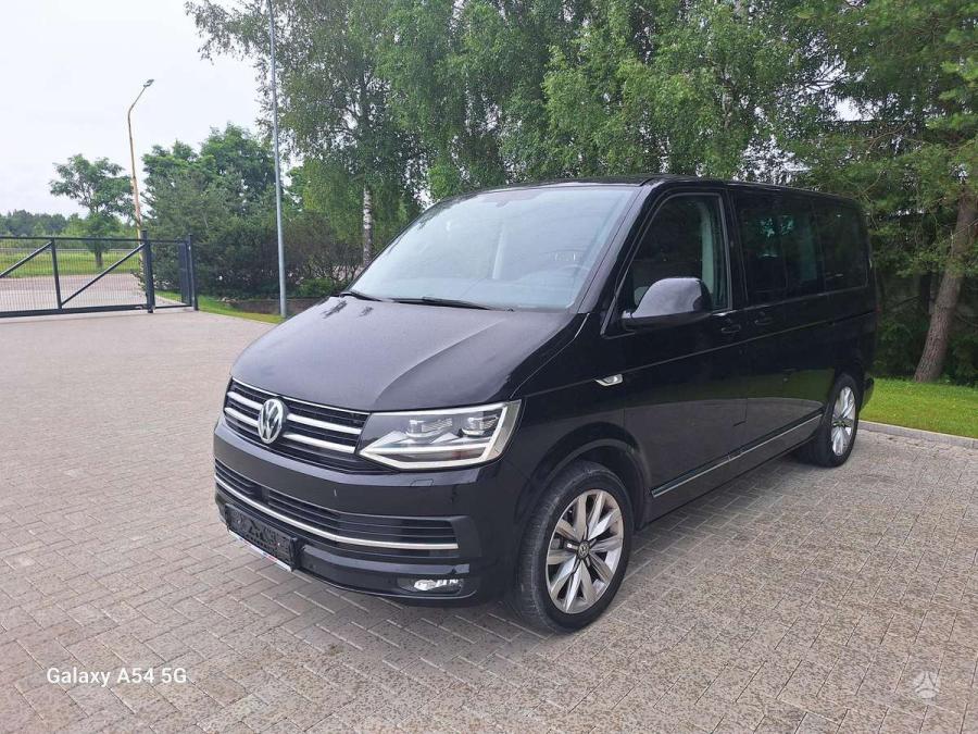 Melns Volkswagen Multivan 2017 Kauņa, ar dzinēja tilpumu 1.97 L un nobraukumu 226 tūkst. km par 25500 €, foto 1 vietnē AUTOMOTO.COM.LV