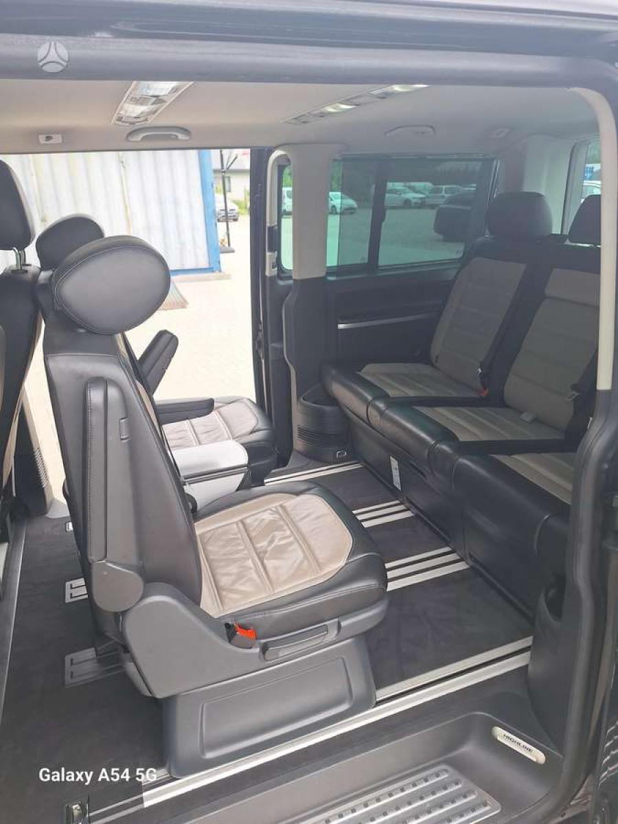 Melns Volkswagen Multivan 2017 Kauņa, ar dzinēja tilpumu 1.97 L un nobraukumu 226 tūkst. km par 25500 €, foto 14 vietnē AUTOMOTO.COM.LV