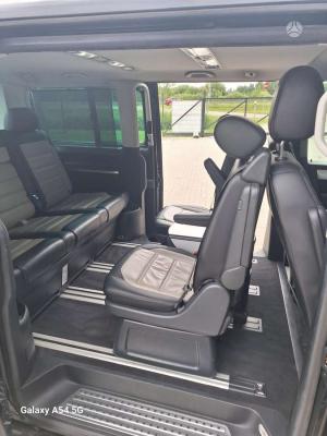 Melns Volkswagen Multivan 2017 Kauņa, ar dzinēja tilpumu 1.97 L un nobraukumu 226 tūkst. km par 25500 €, foto 15 vietnē AUTOMOTO.COM.LV