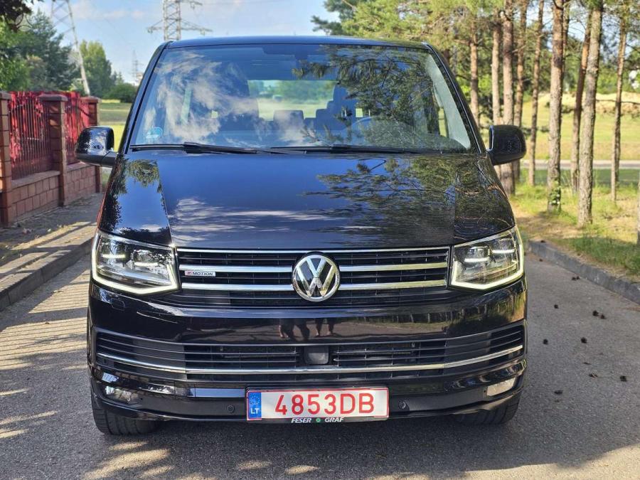 Melns Volkswagen Multivan 2018 Viļņa, ar dzinēja tilpumu 1.97 L un nobraukumu 181 tūkst. km par 30990 €, foto 33 vietnē AUTOMOTO.COM.LV