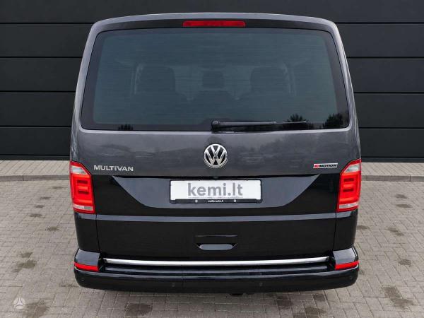 Melns Volkswagen Multivan 2018 Viļņa, ar dzinēja tilpumu 1.97 L un nobraukumu 123 tūkst. km par 32990 €, foto 4 vietnē AUTOMOTO.COM.LV