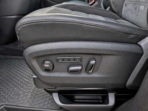 Melns Volkswagen Multivan 2018 Viļņa, ar dzinēja tilpumu 1.97 L un nobraukumu 123 tūkst. km par 32990 €, foto 16 vietnē AUTOMOTO.COM.LV