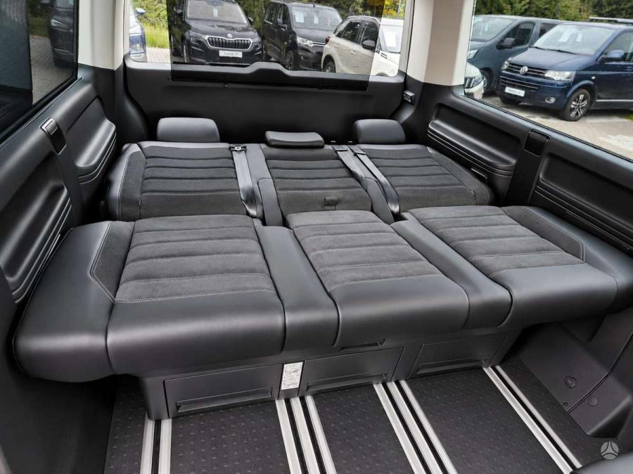 Melns Volkswagen Multivan 2018 Viļņa, ar dzinēja tilpumu 1.97 L un nobraukumu 123 tūkst. km par 32990 €, foto 19 vietnē AUTOMOTO.COM.LV