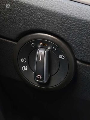 Melns Volkswagen Multivan 2018 Viļņa, ar dzinēja tilpumu 1.97 L un nobraukumu 182 tūkst. km par 31000 €, foto 23 vietnē AUTOMOTO.COM.LV