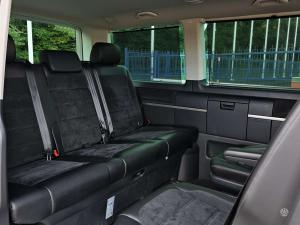 Melns Volkswagen Multivan 2018 Viļņa, ar dzinēja tilpumu 1.97 L un nobraukumu 182 tūkst. km par 31000 €, foto 28 vietnē AUTOMOTO.COM.LV