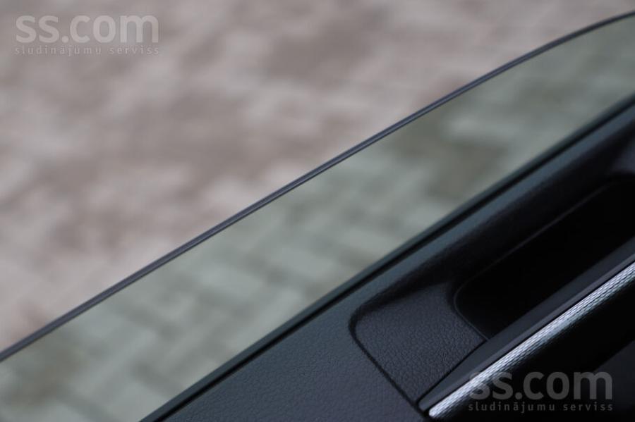 Melns Volkswagen Multivan 2020 Tukums, ar dzinēja tilpumu 2.00 L un nobraukumu 230 tūkst. km par 35000 €, foto 21 vietnē AUTOMOTO.COM.LV