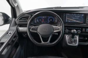 Black Volkswagen Multivan 2020 in Vilnius, with an engine capacity of 2.00 L and mileage of 130 thousand km for 36500 €, photo 11 on AUTOMOTO.COM.LV