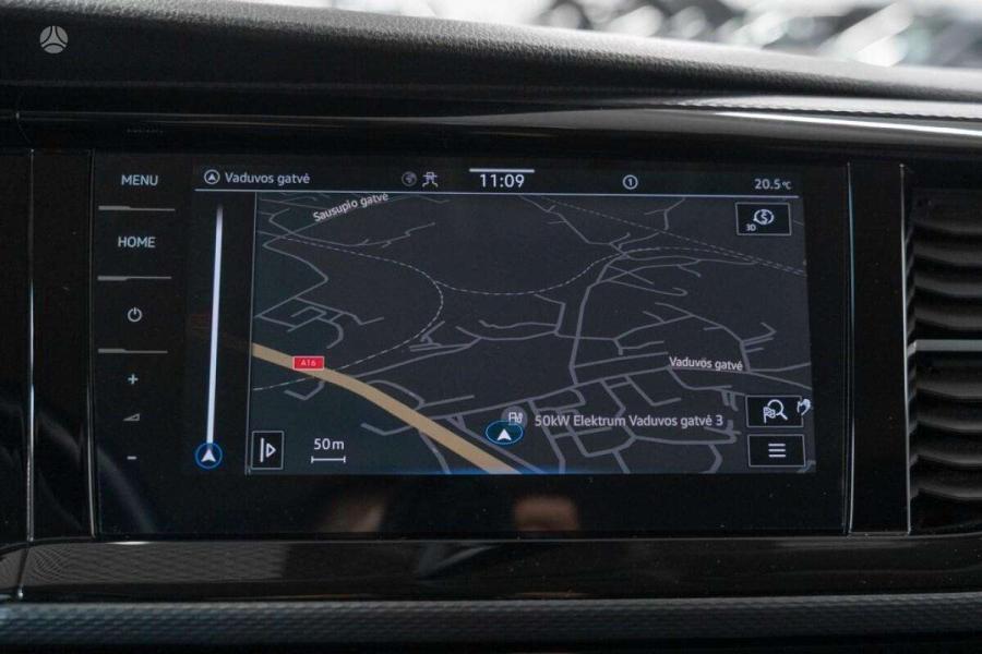 Black Volkswagen Multivan 2020 in Vilnius, with an engine capacity of 2.00 L and mileage of 130 thousand km for 36500 €, photo 16 on AUTOMOTO.COM.LV