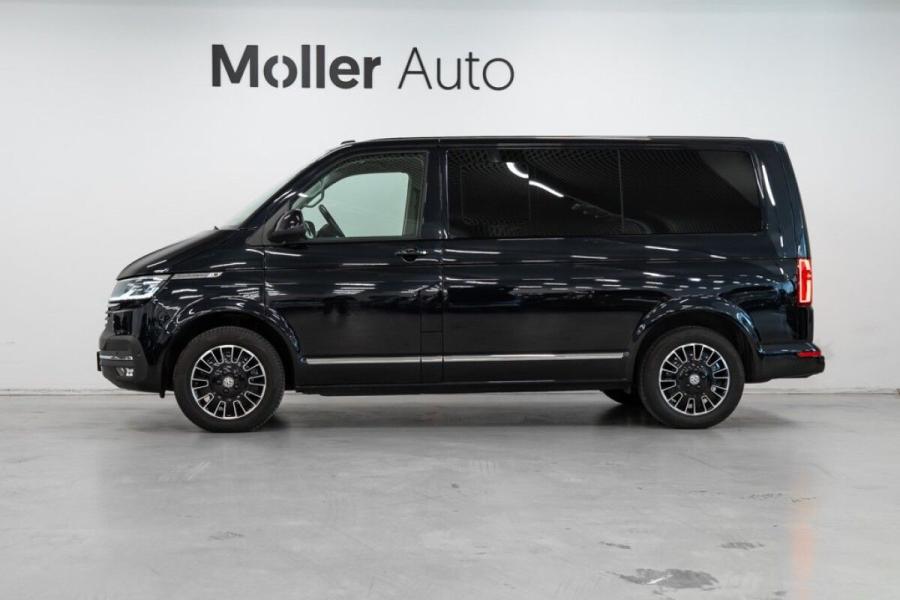 Melns Volkswagen Multivan 2020 Viļņa, ar dzinēja tilpumu 2.00 L un nobraukumu 130 tūkst. km par 36500 €, foto 7 vietnē AUTOMOTO.COM.LV