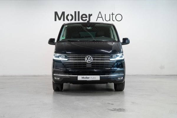 Melns Volkswagen Multivan 2020 Viļņa, ar dzinēja tilpumu 2.00 L un nobraukumu 130 tūkst. km par 36500 €, foto 9 vietnē AUTOMOTO.COM.LV