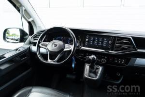 Black Volkswagen Multivan 2020 in Riga, with an engine capacity of 2.00 L and mileage of 175 thousand km for 28950 €, photo 11 on AUTOMOTO.COM.LV