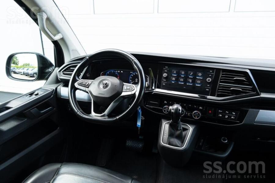 Black Volkswagen Multivan 2020 in Riga, with an engine capacity of 2.00 L and mileage of 175 thousand km for 28950 €, photo 11 on AUTOMOTO.COM.LV