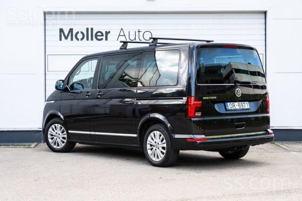 Black Volkswagen Multivan 2020 in Riga, with an engine capacity of 2.00 L and mileage of 175 thousand km for 28950 €, photo 5 on AUTOMOTO.COM.LV