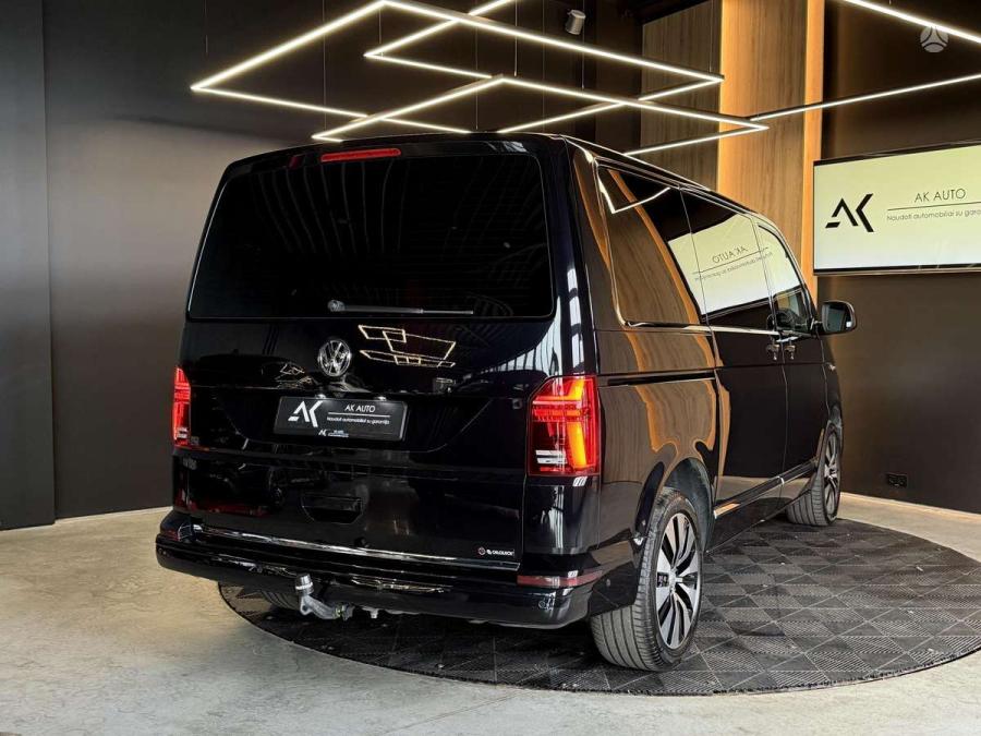 Melns Volkswagen Multivan 2020 Kauņa, ar dzinēja tilpumu 1.97 L un nobraukumu 233 tūkst. km par 29990 €, foto 12 vietnē AUTOMOTO.COM.LV