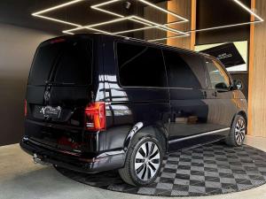 Melns Volkswagen Multivan 2020 Kauņa, ar dzinēja tilpumu 1.97 L un nobraukumu 233 tūkst. km par 29990 €, foto 13 vietnē AUTOMOTO.COM.LV
