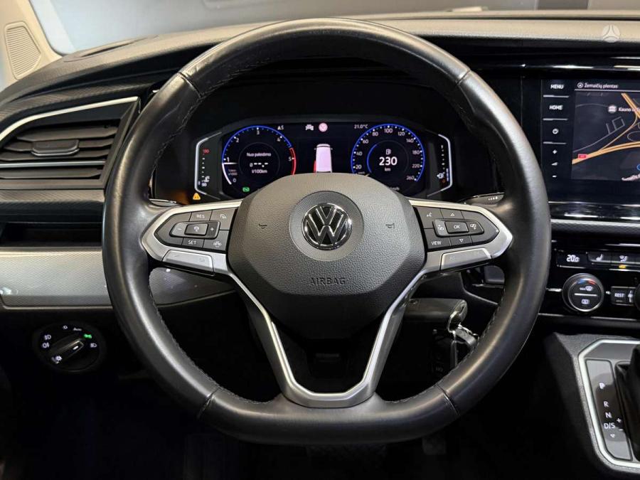 Melns Volkswagen Multivan 2020 Kauņa, ar dzinēja tilpumu 1.97 L un nobraukumu 233 tūkst. km par 29990 €, foto 16 vietnē AUTOMOTO.COM.LV