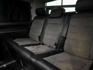 Melns Volkswagen Multivan 2020 Kauņa, ar dzinēja tilpumu 1.97 L un nobraukumu 233 tūkst. km par 29990 €, foto 28 vietnē AUTOMOTO.COM.LV