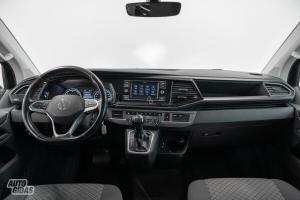 Melns Volkswagen Multivan 2021 Viļņa, ar dzinēja tilpumu 2.00 L un nobraukumu 173 tūkst. km par 29350 €, foto 9 vietnē AUTOMOTO.COM.LV