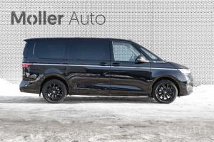 Melns Volkswagen Multivan 2024 Rīga, ar dzinēja tilpumu 2.00 L un nobraukumu 19 tūkst. km par 64750 €, foto 5 vietnē AUTOMOTO.COM.LV