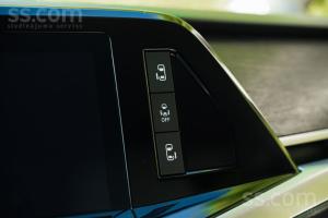 Melns Volkswagen Multivan 2024 Rīga, ar dzinēja tilpumu 1.40 L un nobraukumu 25 tūkst. km par 53500 €, foto 23 vietnē AUTOMOTO.COM.LV