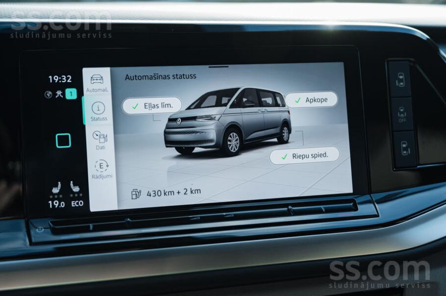 Melns Volkswagen Multivan 2024 Rīga, ar dzinēja tilpumu 1.40 L un nobraukumu 25 tūkst. km par 53500 €, foto 27 vietnē AUTOMOTO.COM.LV