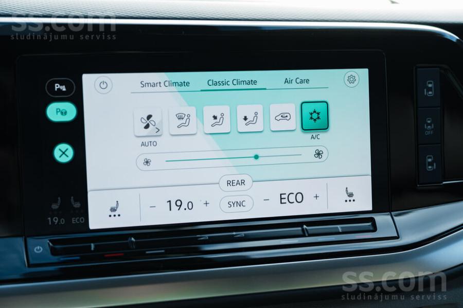 Melns Volkswagen Multivan 2024 Rīga, ar dzinēja tilpumu 1.40 L un nobraukumu 25 tūkst. km par 53500 €, foto 29 vietnē AUTOMOTO.COM.LV