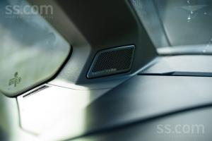 Melns Volkswagen Multivan 2024 Rīga, ar dzinēja tilpumu 1.40 L un nobraukumu 25 tūkst. km par 53500 €, foto 35 vietnē AUTOMOTO.COM.LV