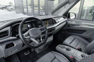Melns Volkswagen Multivan 2024 Rīga, ar dzinēja tilpumu 2.00 L un nobraukumu 19 tūkst. km par 59900 €, foto 13 vietnē AUTOMOTO.COM.LV